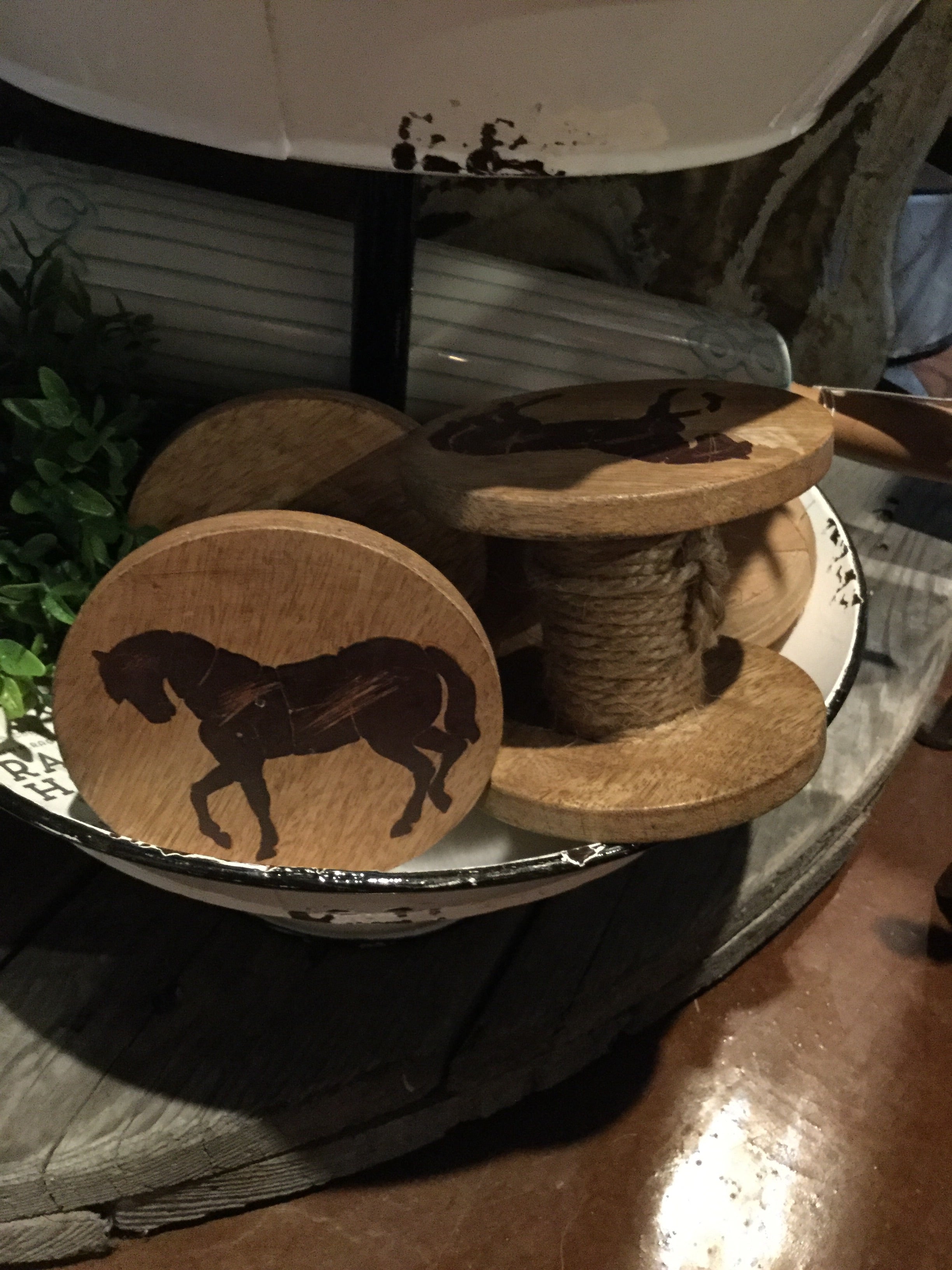 horse wooden spool – Cross H Tack & Decor